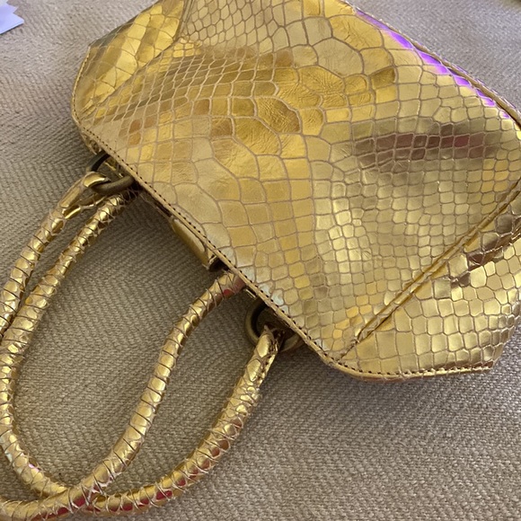 Donald J. Pliner | Bags | Donald J Pliner | Poshmark